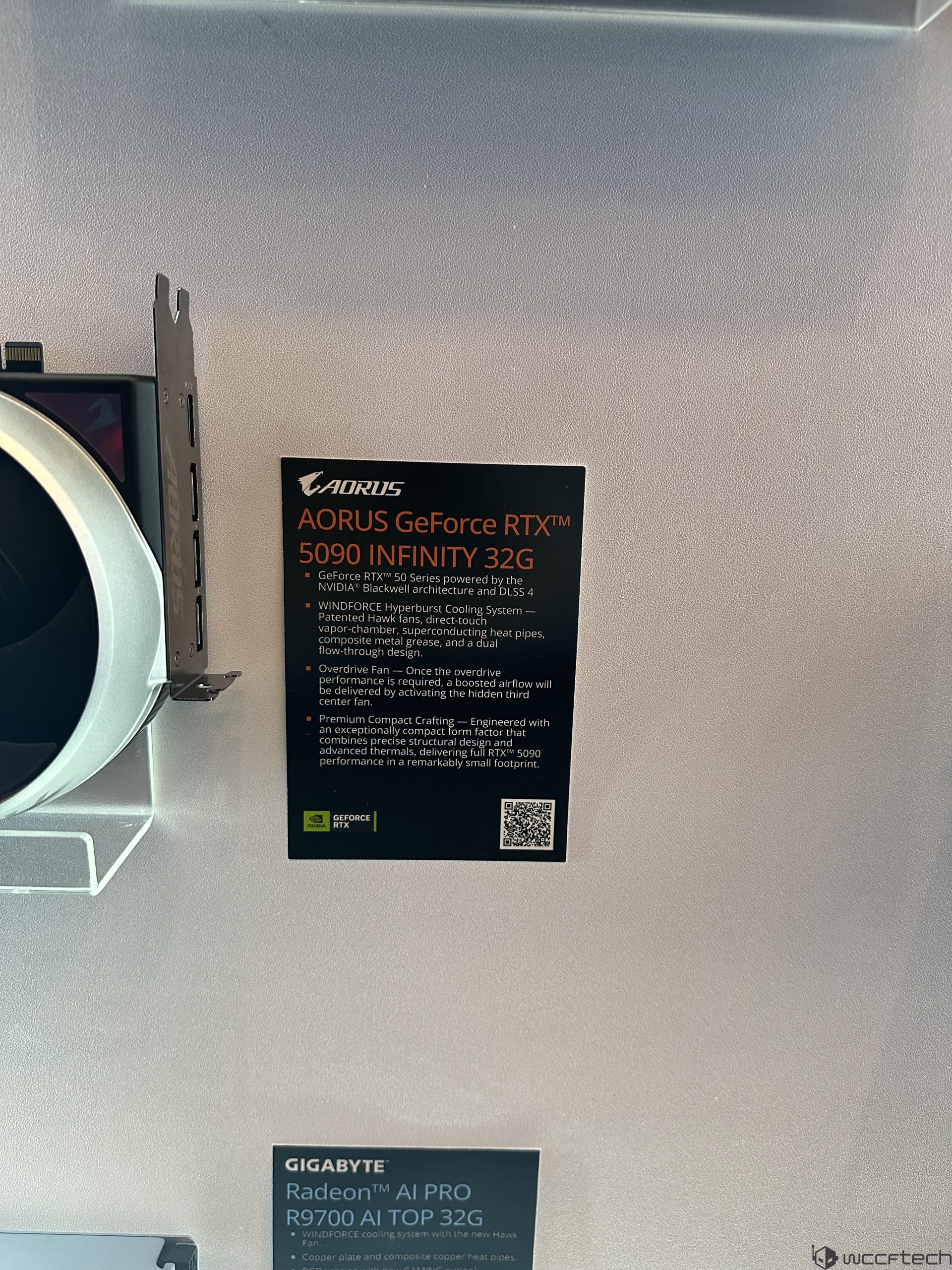 Exploring AORUS's GeForce RTX 5090 Infinity: Founders Edition PCB and ...